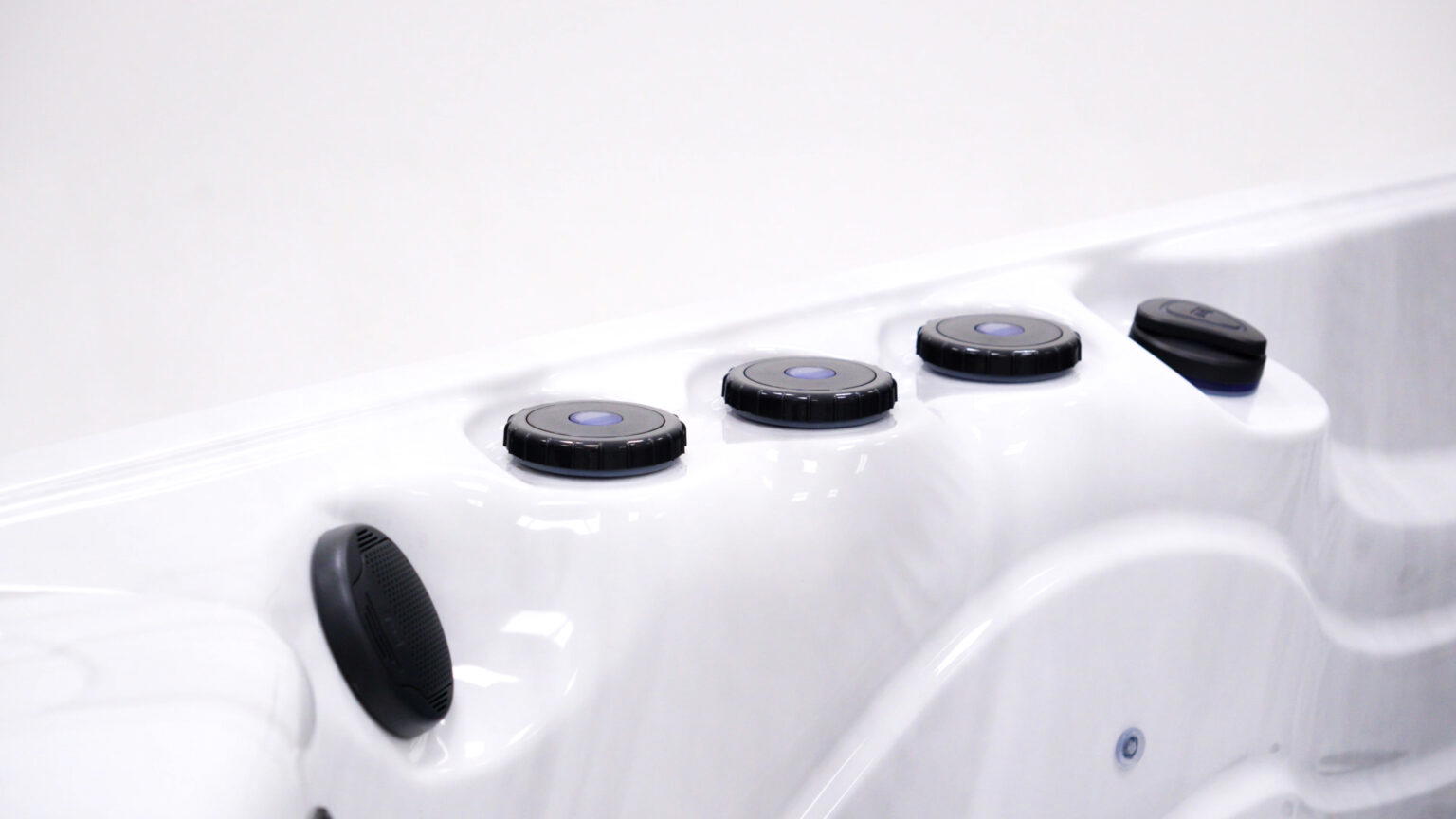 Infinity Hot Tub | 6 Person Hot Tub | PS