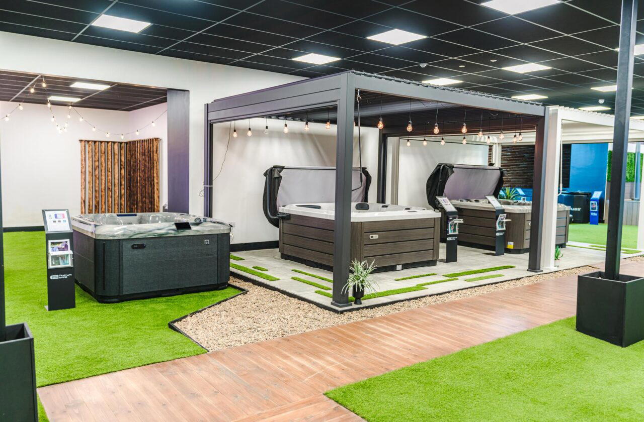 Biggest UK Hot Tub Showroom | Platinum Spas Chesterfield